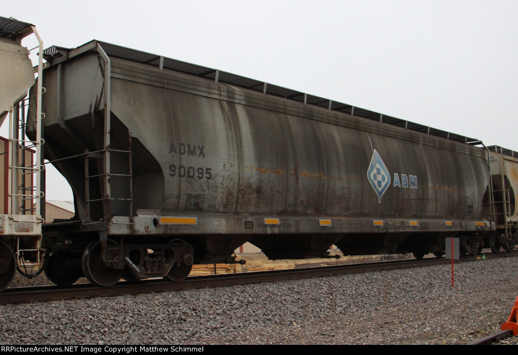 ADM Hopper with Molecule Logo